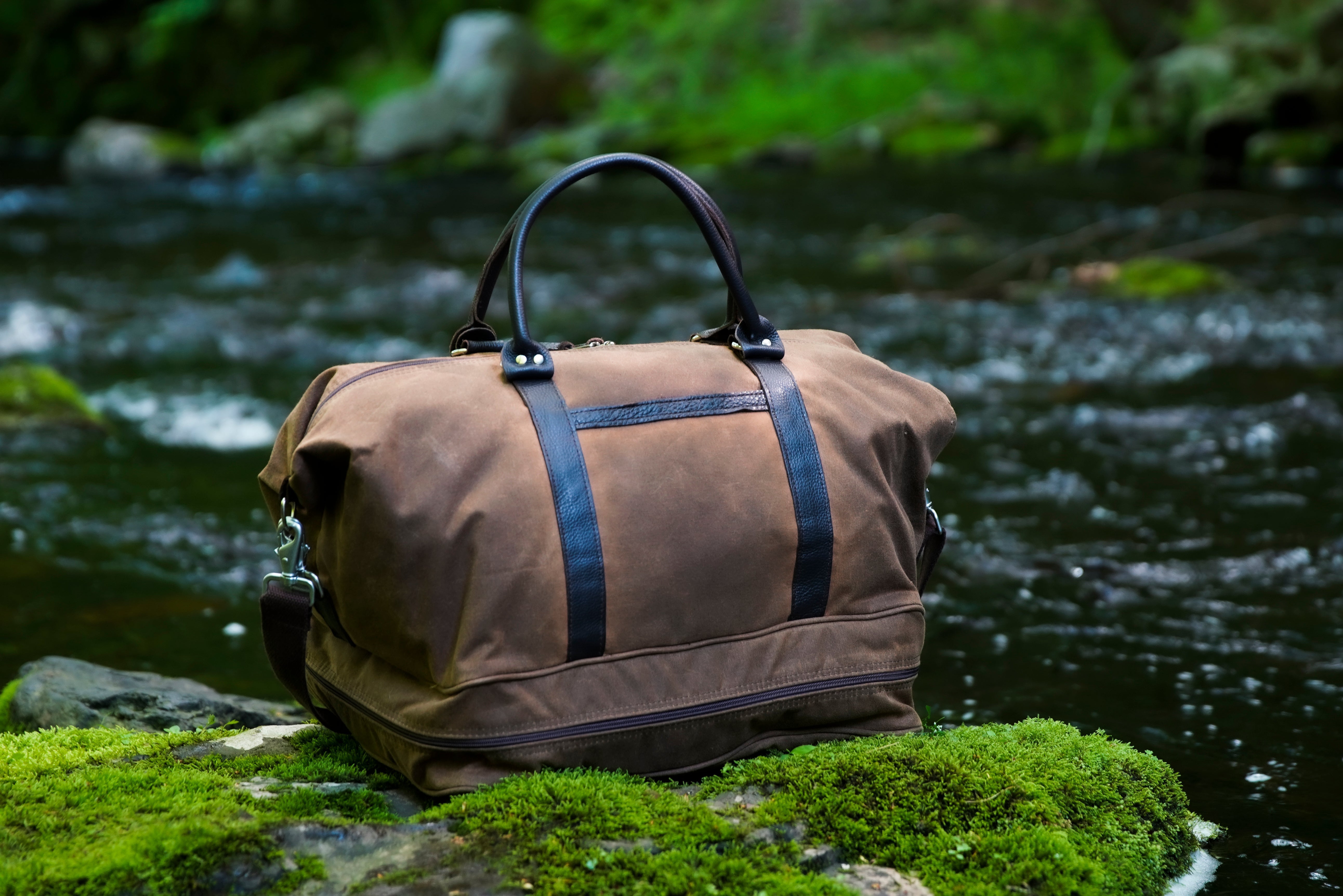 What Makes the Banker Bag a Top Choice for Corporate Gifts ...